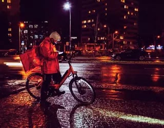 Self-Employed Delivery Drivers Tax Return Guide UK (Deliveroo, Uber ...